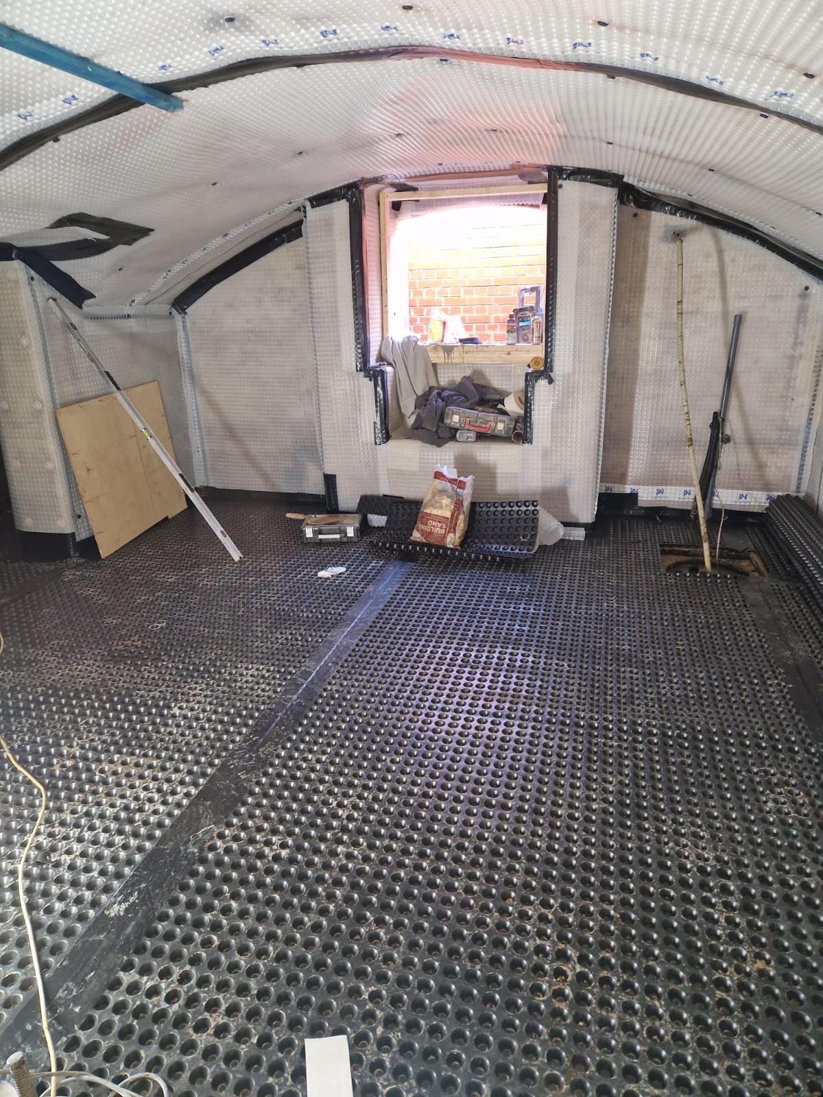 Tanking a vaulted cellar ceiling using Newton CDM 508 membrane - Damptec